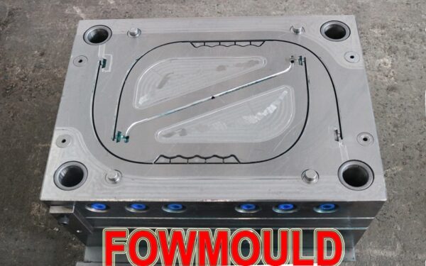 Tips Of Plastic Handle Mould - FOW Mould