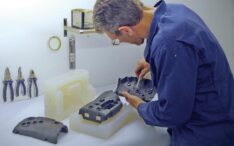 Vacuum Casting Comprehensive Guide (2025) - FOW Mould