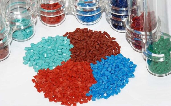 Polycarbonate vs. ABS - FOW Mould
