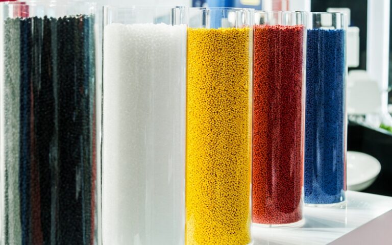 Polypropylene vs Polycarbonate:Main Differences - FOW Mould Polypropylene vs Polycarbonate:Main Differences - FOW Mould