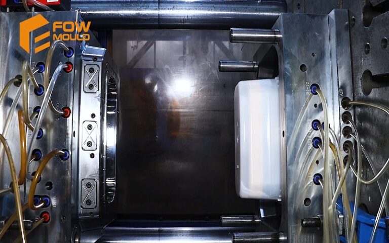 Plastic Container Mold: Techniques Analysis - FOW Mould