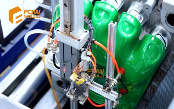 Thermoplastics Injection Molding: A Comprehensive Guide - FOW Mould