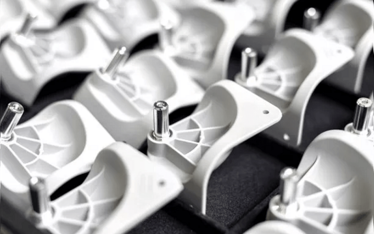 Mastering Plastic Threading Technology - FOW Mould