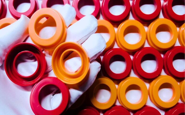 Polyethylene (PE):Properties, Types & Uses - FOW Mould